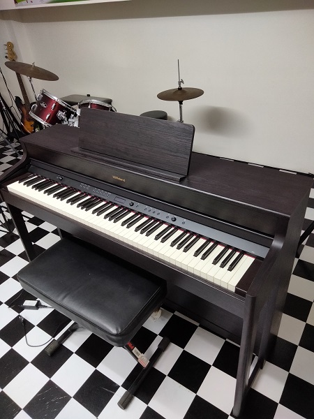 Hướng dẫn lắp ráp đàn piano điện Roland HP-702